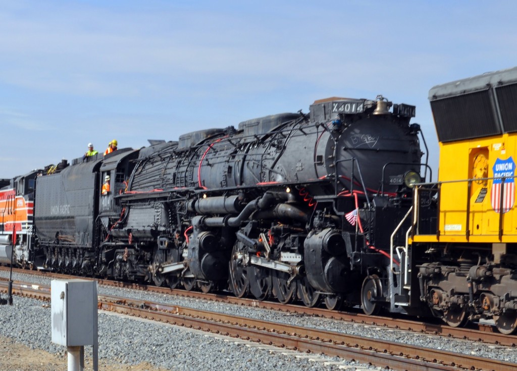 Moving Big Boy 4014 To Cheyenne Wyoming Phase 1 - Train Fanatics