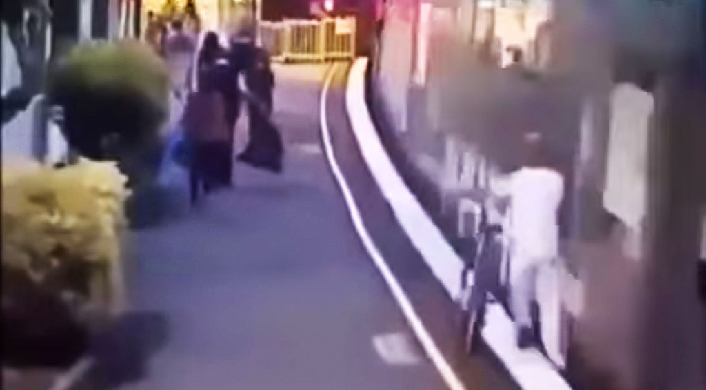 drunk-man - Train Fanatics